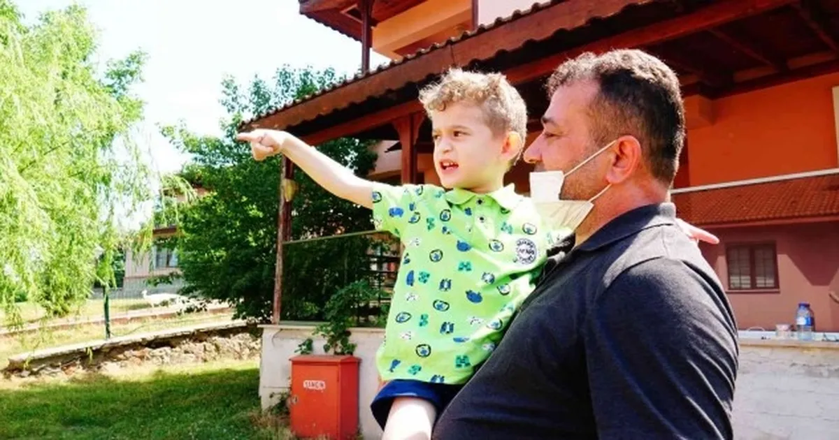 1.5 yaşında hareketleri değişince otistik olduğu ortaya çıktı - Bursa Haber